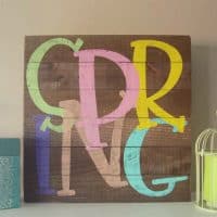 How to Make a Stenciled Spring Pallet Sign - Burton Avenue