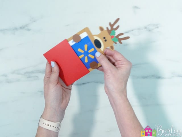 insert-gift-card-into-envelope - Burton Avenue