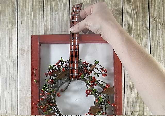 DIY Rustic Christmas SIgn - Burton Avenue